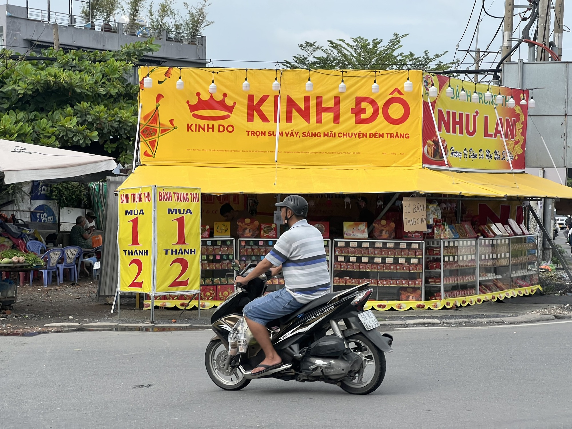 The Bizarre Unfolding of the 2025 Mid-Autumn Festival Season: Expert Insights Explained - xe.today