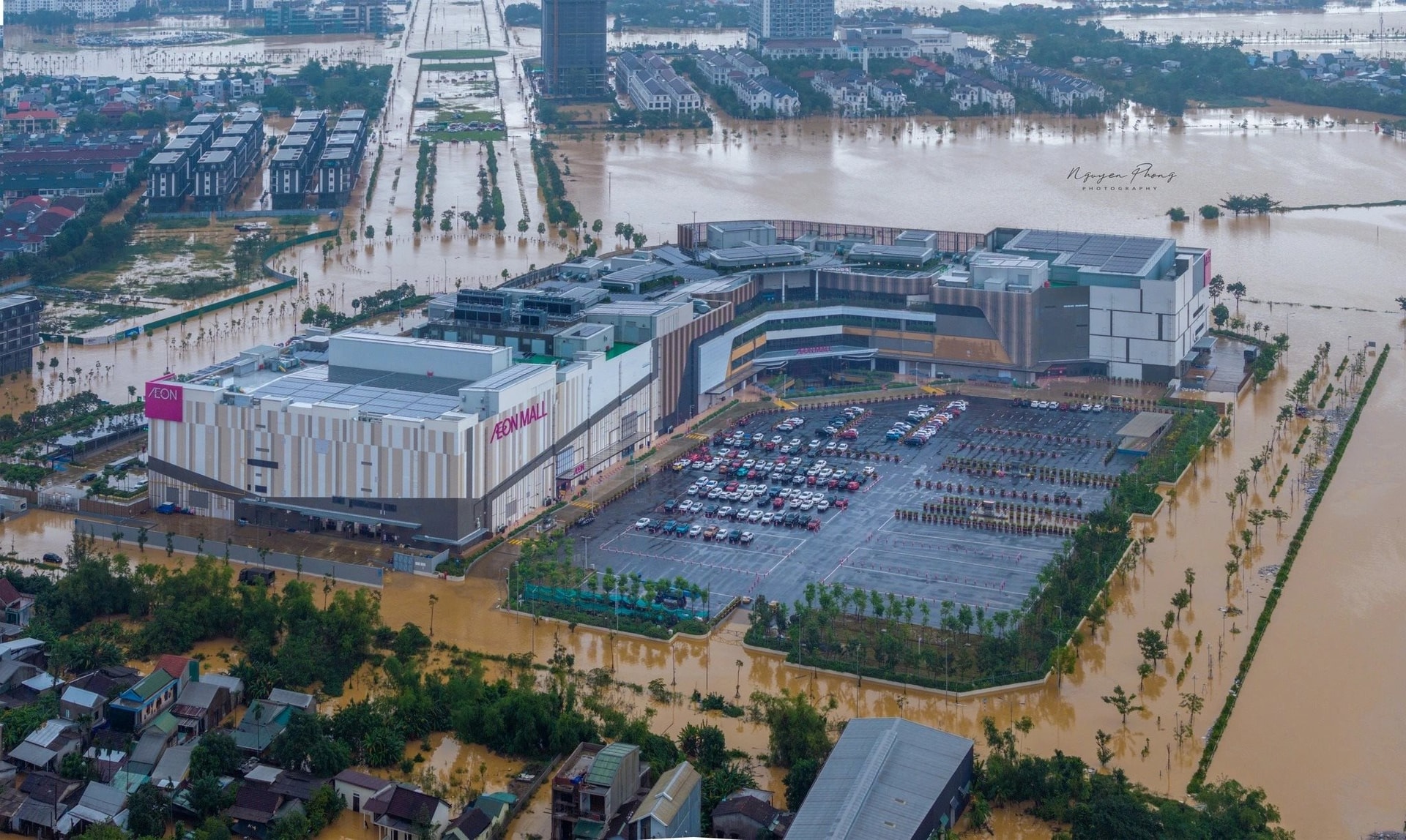 Why the $170 Million Aeon Mall Hue Remained Unscathed During the ...