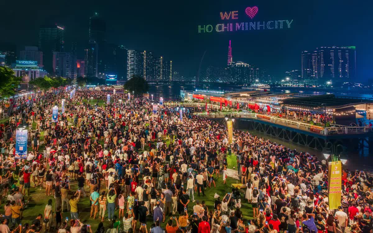 Vietnam Concludes a Record-Breaking Tourism Year: From 20 Million ...