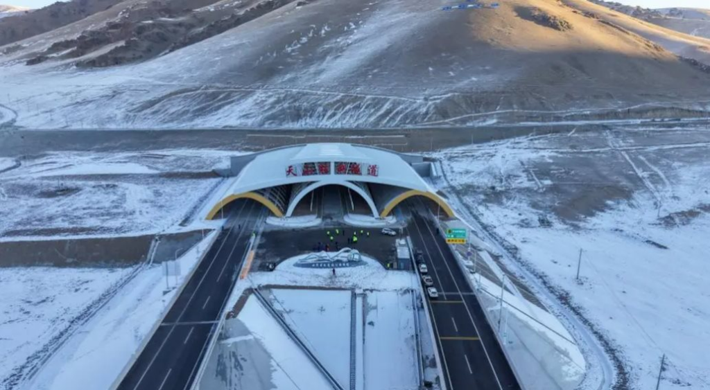 China Completes World's Longest High-Speed Rail Tunnel: Soaring 3,000 ...