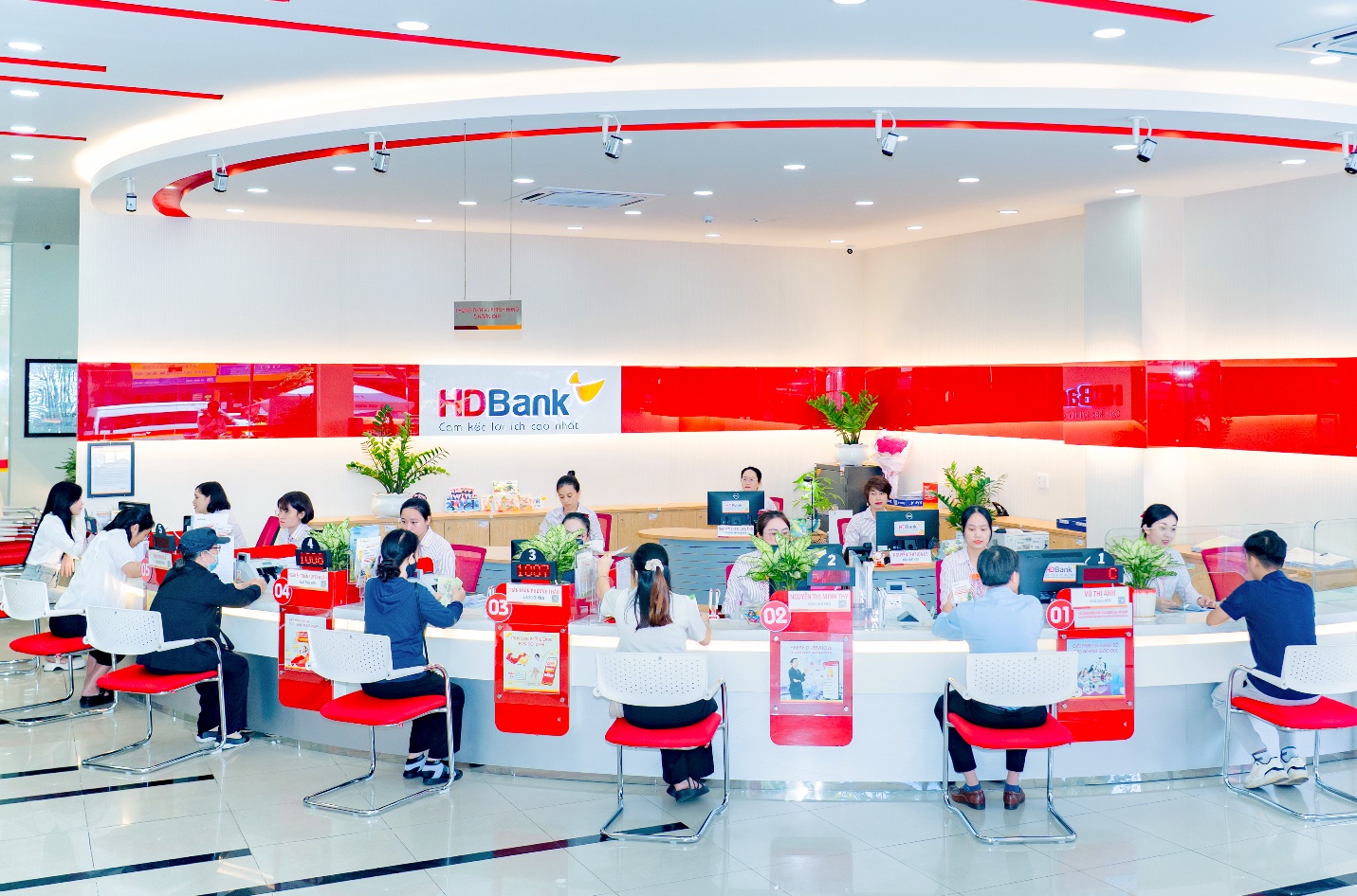 HDBank Announces 30% Dividend and Bonus Share Rights on National ...