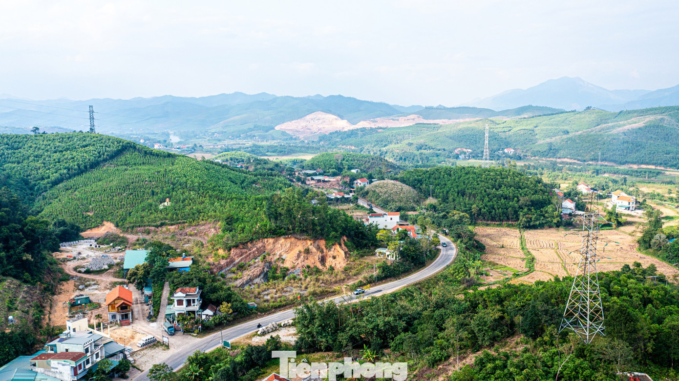 Up-Close Look at National Highway 4B Connecting Quang Ninh - Lang Son ...