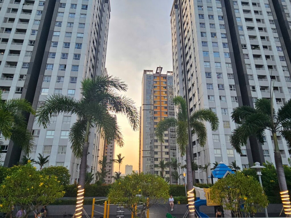 Why Controlling Real Estate Lending Growth Rate is Essential - xe.today