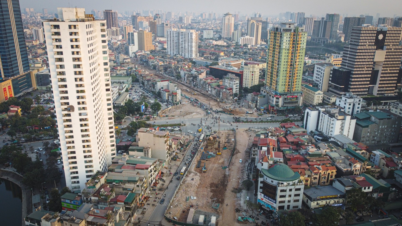 Hanoi: Alley Homes Transform into Prime Real Estate After Ring Road 1 ...