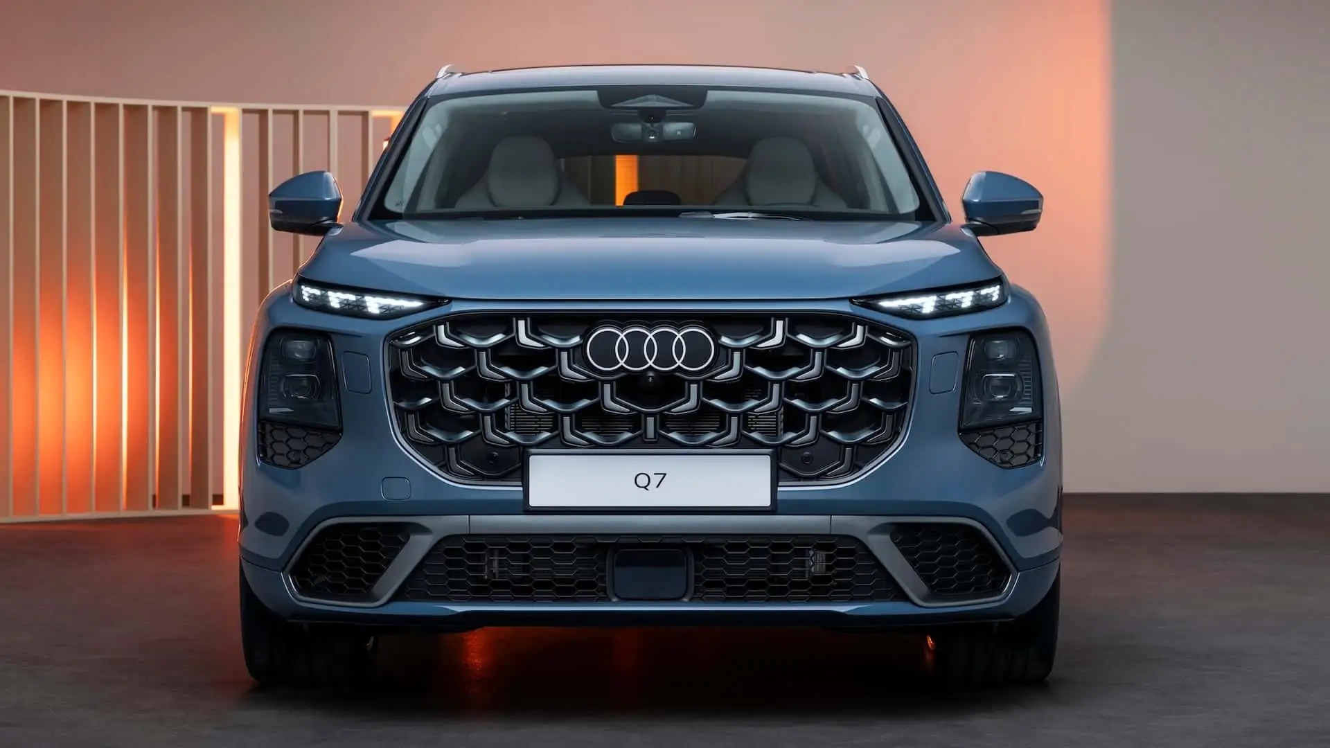 New Audi Q7 Unveiled: Radical Redesign, Matrix LED Technology, and a ...