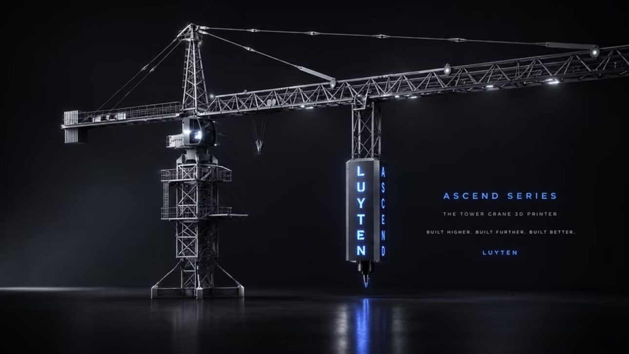 Revolutionary Engineering Feat: 3D Printer Mounted on Crane Constructs ...
